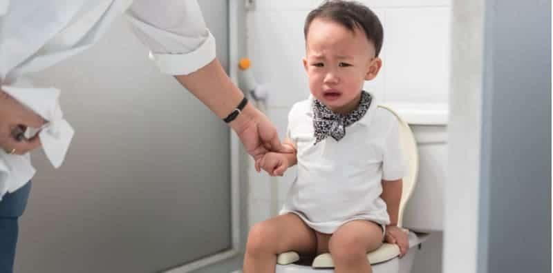 Punca Kanak kanak Sembelit: Parents Perlu Ambil Tahu - Hello Doktor