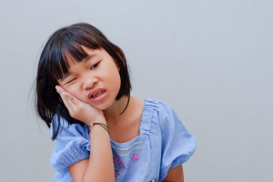 Apa Itu Beguk, Definisi, Gejala & Cara Rawatan Untuk Jangkitan Ini!