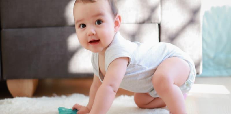 Cara Ajar Anak Merangkak Dengan 8 Tips Ini, BERKESAN! - Hello Doktor