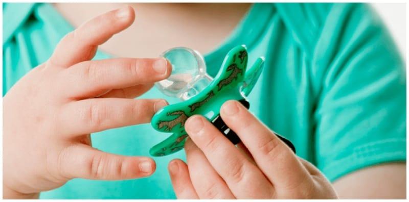 Puting Baby: Pertimbangkan 19 Aspek Ini Sebelum Beri Bayi Hisap Puting