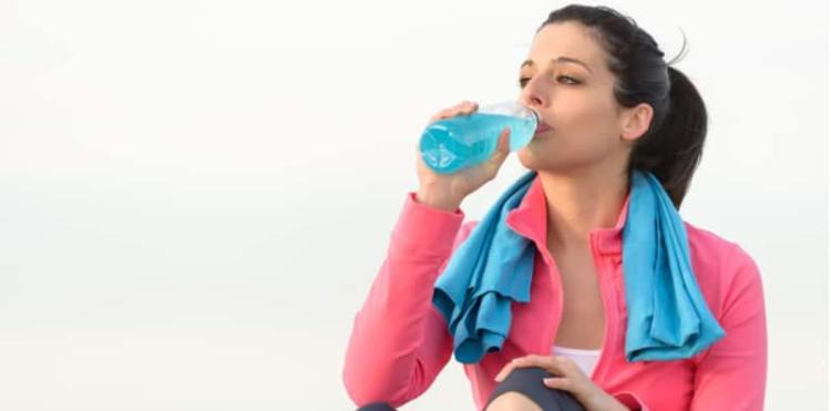 Minuman Isotonik Patut Minum Selepas Sukan Atau Cukup Air Biasa?