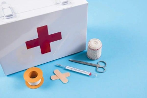 Ubat Kuning Luka: Ada Kesan Sampingan Jika Salah Cara Guna! Iodin