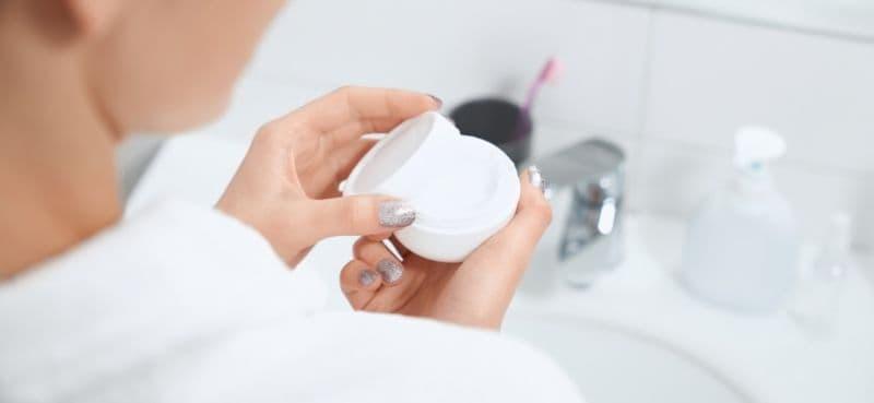 Produk Kecantikan Lulus KKM, Adakah Ia Benar-Benar Selamat?