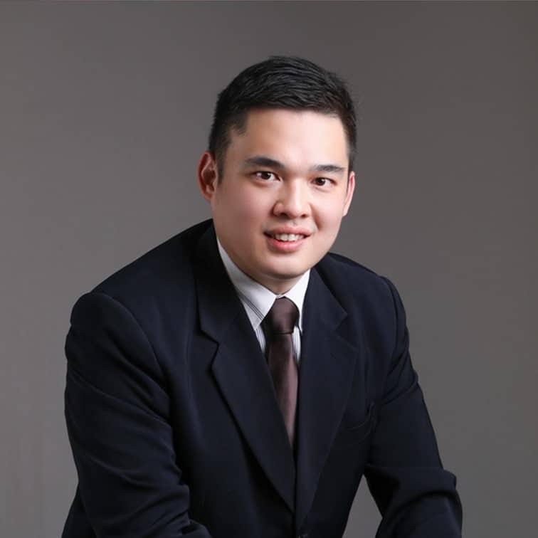 Dr. Lo Vee-Shin, Hello Doktor