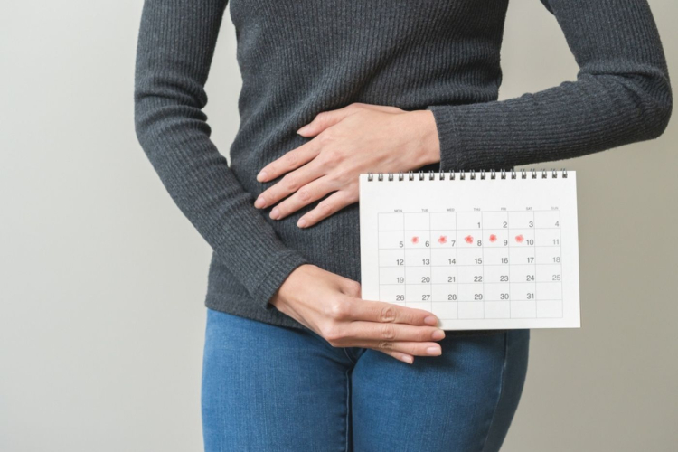 Period Lewat Seminggu Tanda Mengandung? Ini 10 Punca Haid Lambat