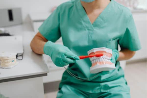 Tampal Gigi: Apa Yang Anda Perlu Lakukan Untuk Elak Tampalan Pecah?