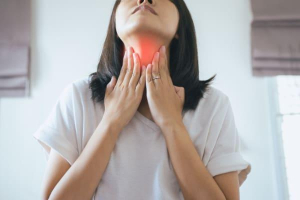 Sakit Tekak Tonsil Hingga Sukar Menelan, Apa Punca Ia Berlaku?