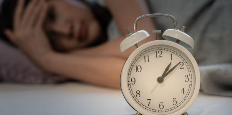 Tips Untuk Tidur Awal: 7 Langkah Untuk Pastikan Mata Mudah Lelap!