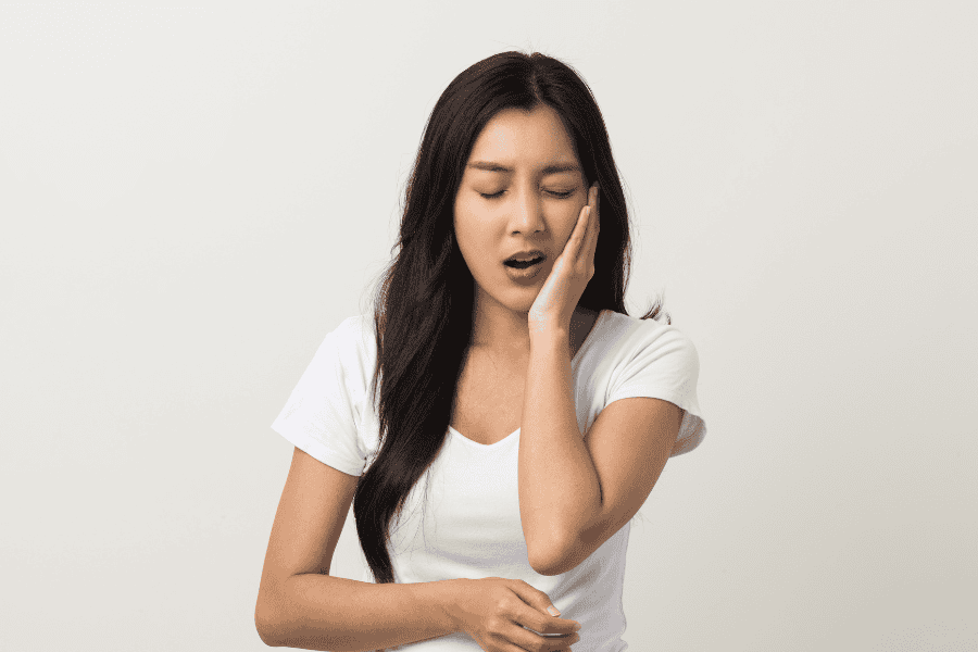 Tempoh Sembuh Cabut Gigi, Benarkah Sekitar Seminggu Gusi Dah Baik?