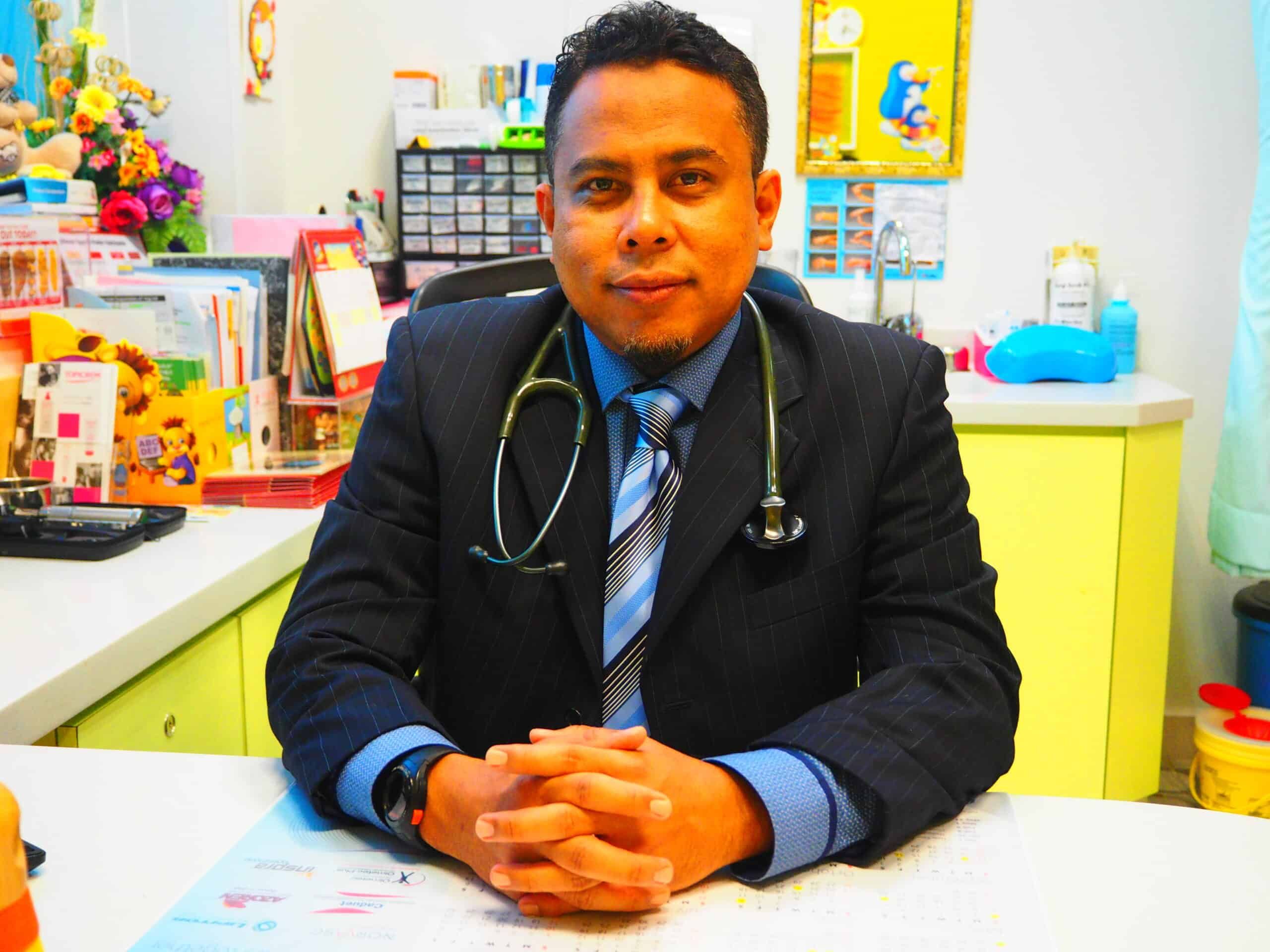 Azhar bin Napis, Hello Doktor