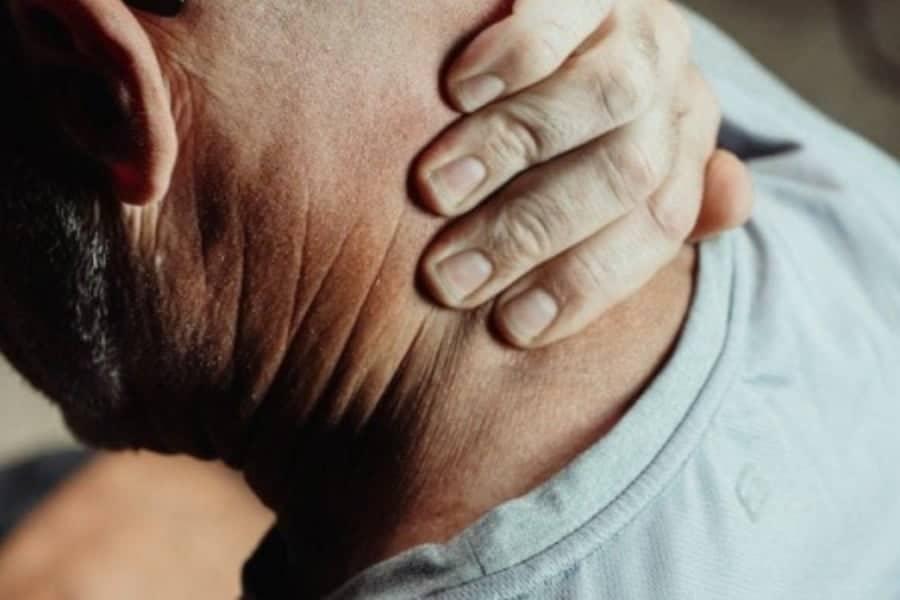 Sakit Tengkuk Tanda Darah Tinggi? Ini 6 Tanda Lain Ramai Tak Perasan