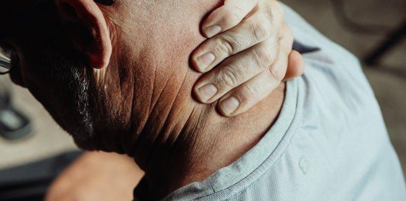 Sakit Tengkuk Tanda Darah Tinggi? Ini 6 Tanda Lain Ramai Tak Perasan