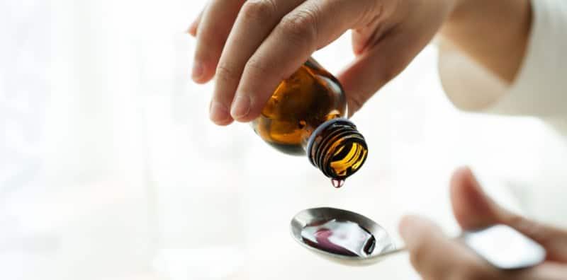 Ubat Cair Kahak Untuk Hilangkan Kahak Tebal? Cuba 9 Jenis Ubat Ini