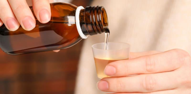 Ubat Batuk Terbaik Di Farmasi: 8 Ubat Ini Boleh Legakan Batuk Kering!