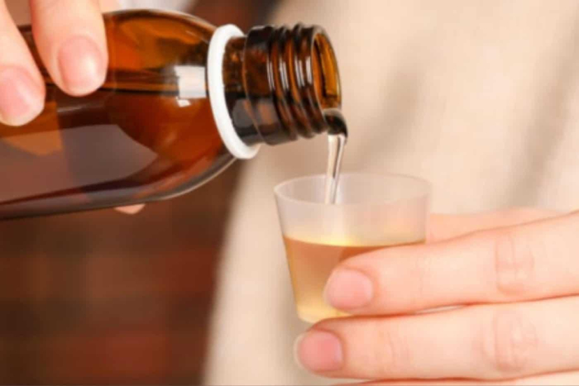 Ubat Batuk Terbaik Di Farmasi: 8 Ubat Ini Boleh Legakan Batuk Kering!